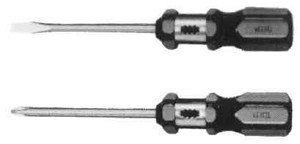 IMPA 612341 SCREWDRIVER RATCHET HANDLE WITH 4 DIFFERENT TYPE BITS