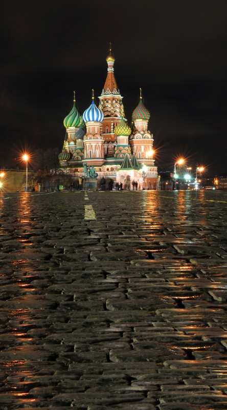 Red Square at Night Backdrop | Photo Pie