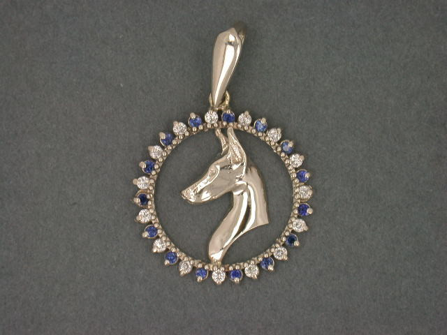 Frame Cir 3 Prong W Stone & Doberman Pendant