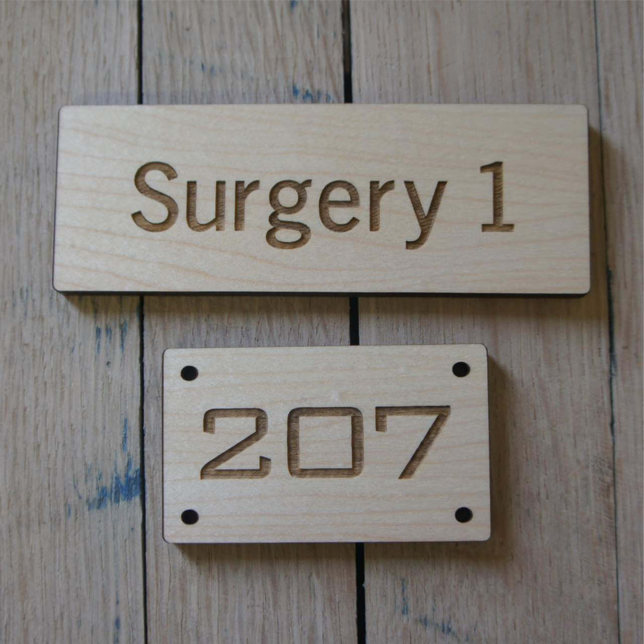 engraved wooden oak hotel door signs, B&B door signs, Pub Door Signs ...