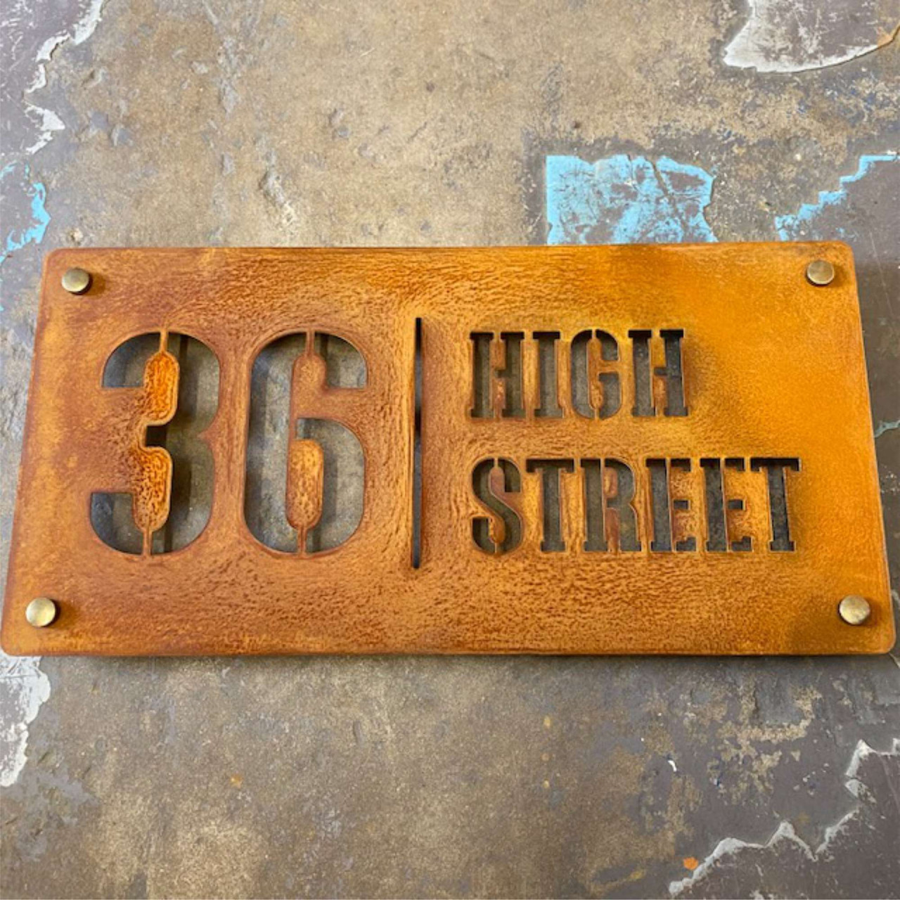 Corten steel house signs, Celtic Garamond, rusty steel house signs ...