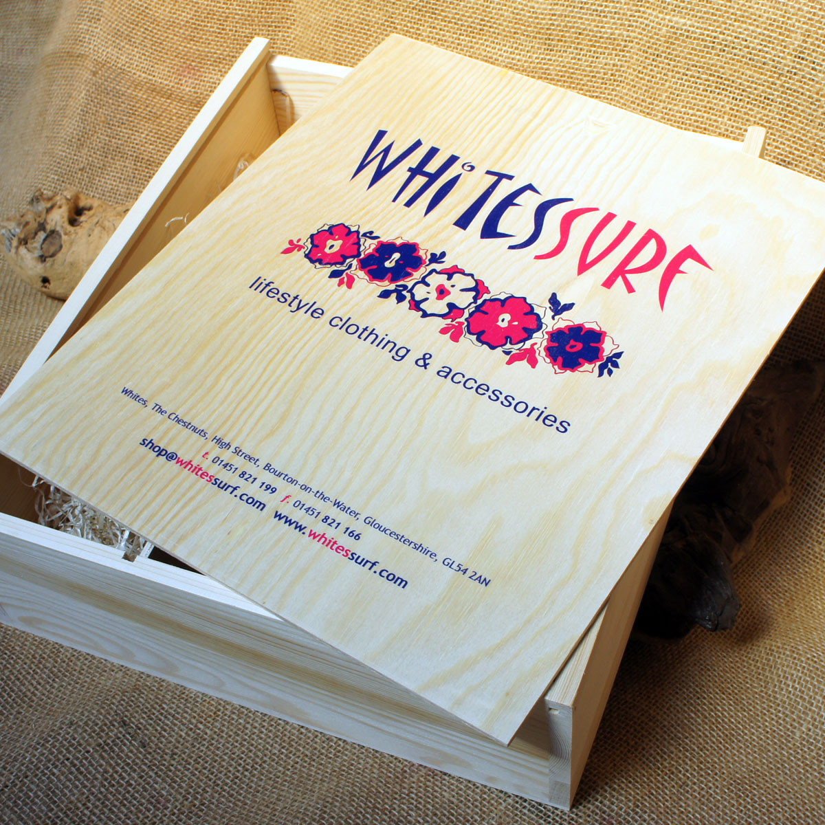 Cam Graphic: small wooden table top A Board with printed graphics