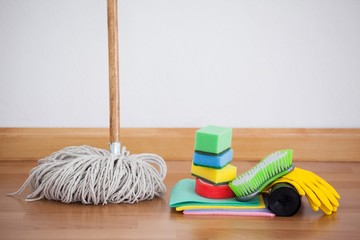 5 Basic Habits for a More Sanitary Home - Simple Girl