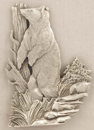 BLACK BEAR PEWTER MEDALLION - TreelineUSA