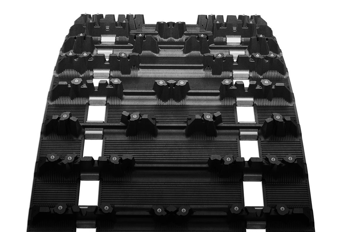 Ice Ripper XT 15" X 129'' Pre-Studded 504154056