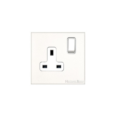 Windsor Range Single Socket (13 Amp) in Matt White - White Trim - Arrow ...