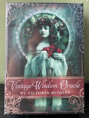 Vintage Wisdom Oracle