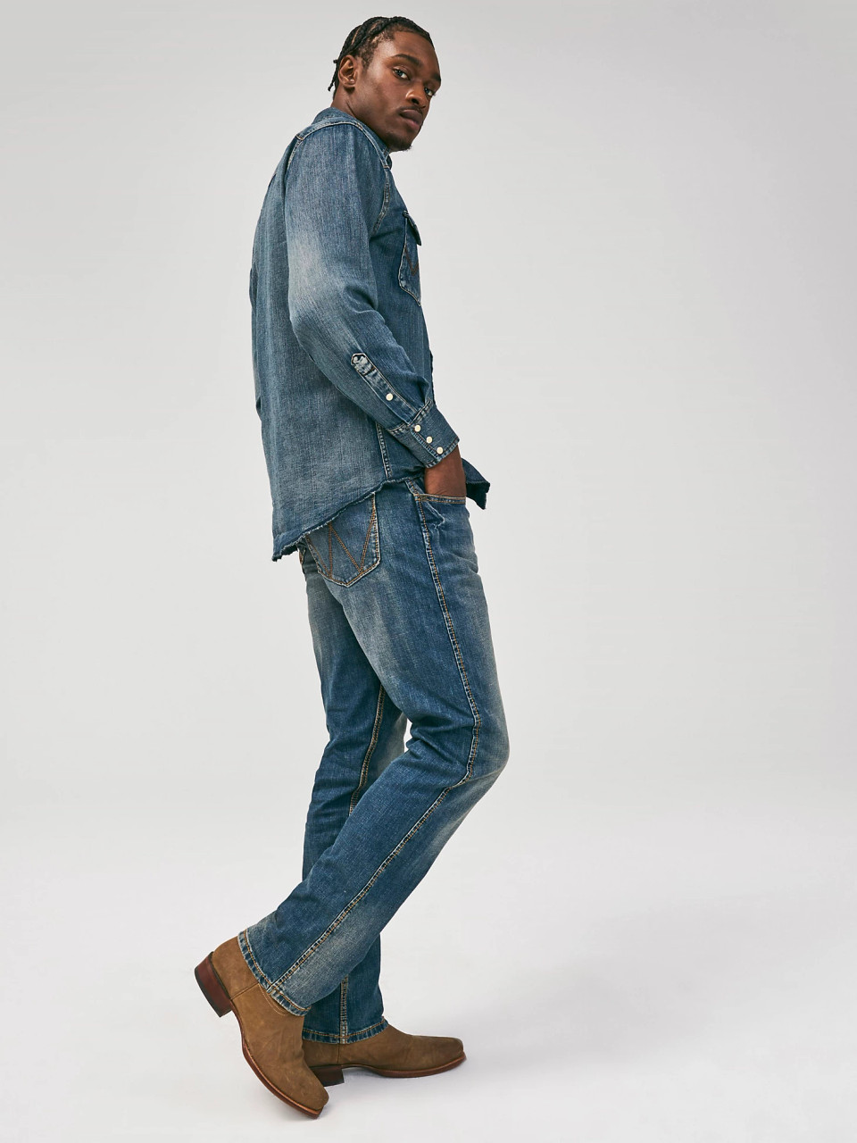 Wrangler Men's Retro "Bozeman" Slim Fit Straight Leg Jean - Herbert's ...
