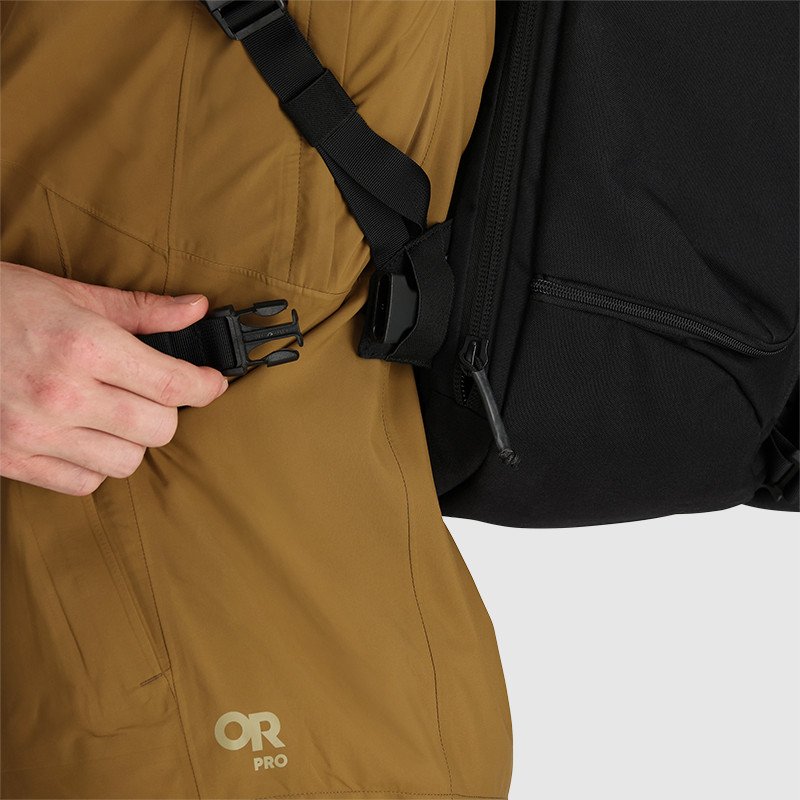 Outdoor Research Pro Deploy Pack with Pro Deploy Admin Pouch Black
