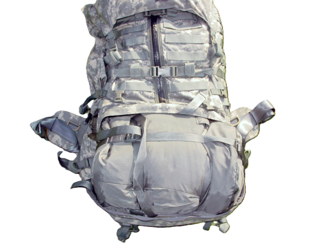 EMILE (Enhanced Modular Integrated Load-carrying Equipment) Rucksack ...