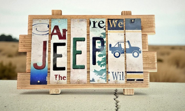 Jeep Cut License Plate Strip Sign - Sporty Crafts