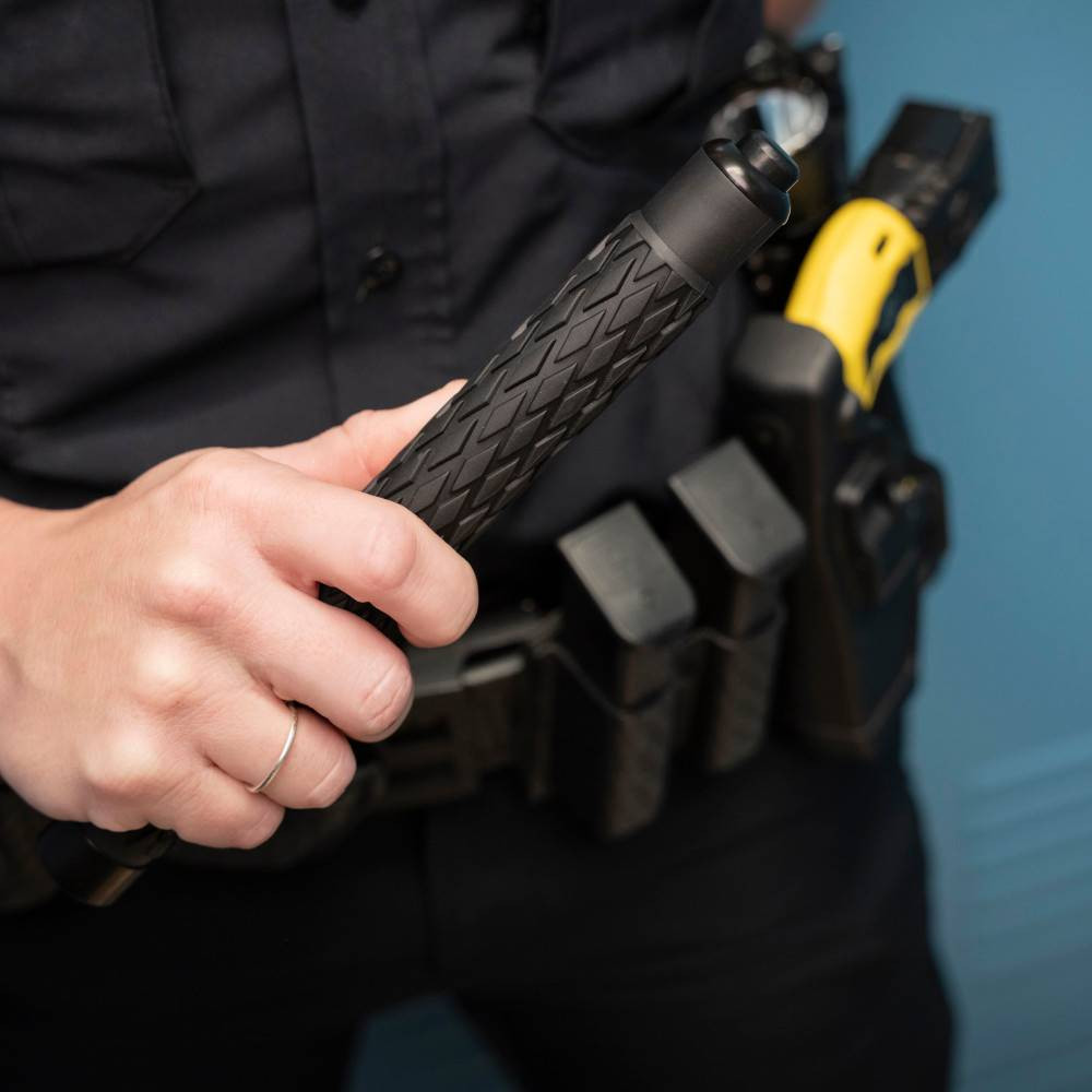 26" Expandable Steel Baton | Cold Steel Knives