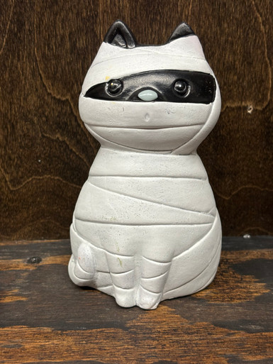 Resin Mummy Cat - Sturbridge Flea Market