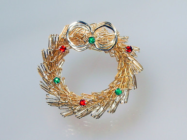 Rhinestone Christmas Wreath Pin