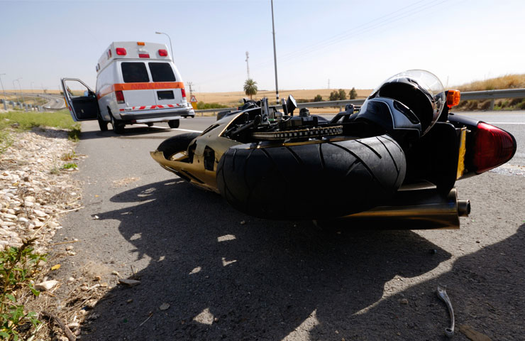 8 Common Causes of Motorcycle Accidents - RhinoLeather
