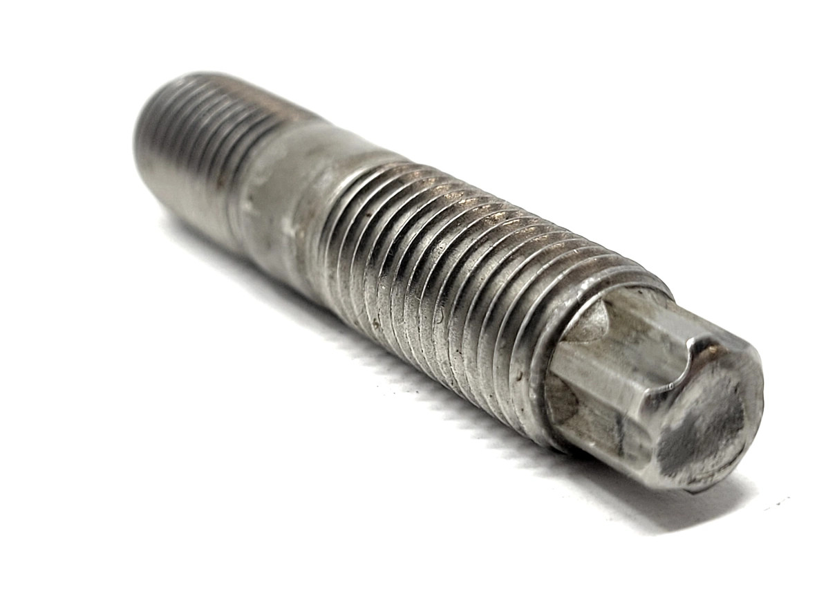 Toyota 2.7L 3RZ,2TR (1995-2004) OEM Exhaust Manifold Stud 90116-10163