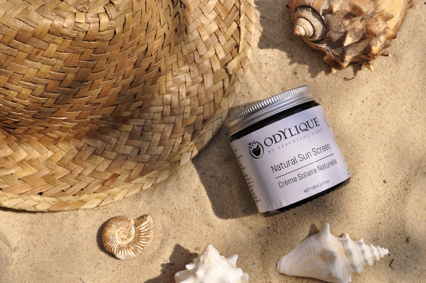 Non Toxic Sunscreen and a Complete Guide to Sunscreen Toxicity - Odylique