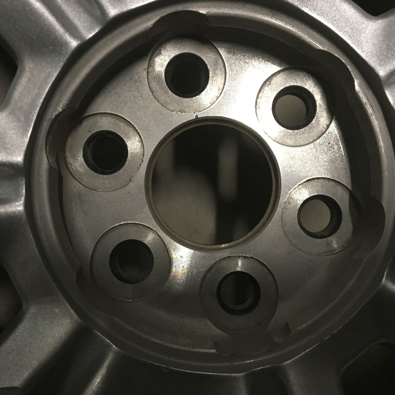 2010-2016 Cadillac SRX 18x8 4664 - Taz Wheels