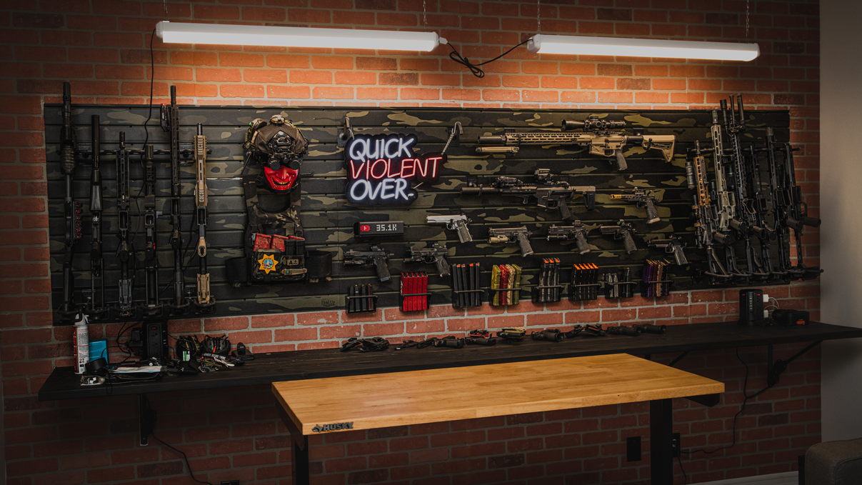 Five Benefits of Using A Gun Wall - Hold Up Displays