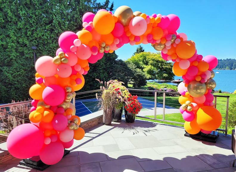 Balloon Decor - ORGANIC - Page 1 - M & M Balloon Co. of Seattle