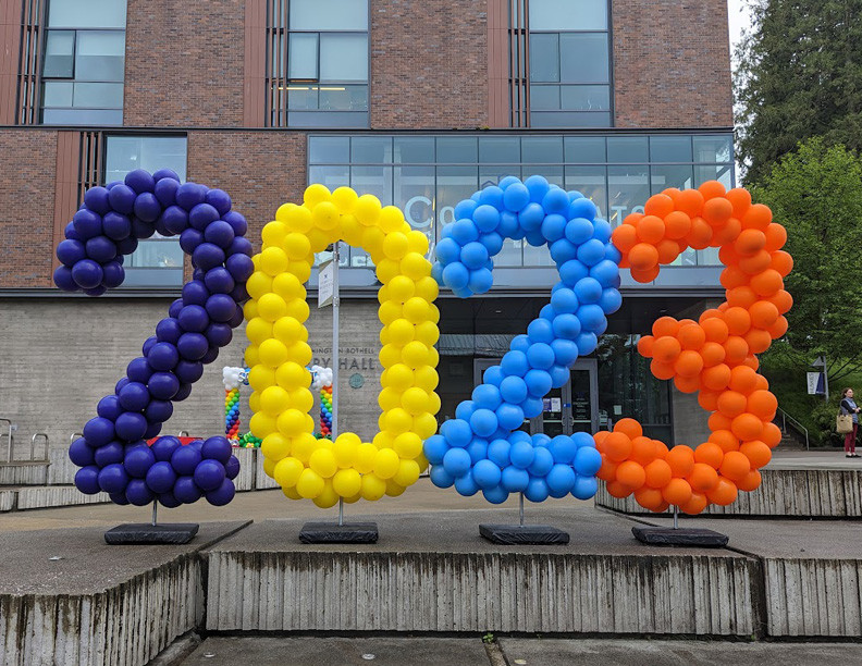 Numbers - 4 ft. Four Number Sculpture - M & M Balloon Co. of Seattle