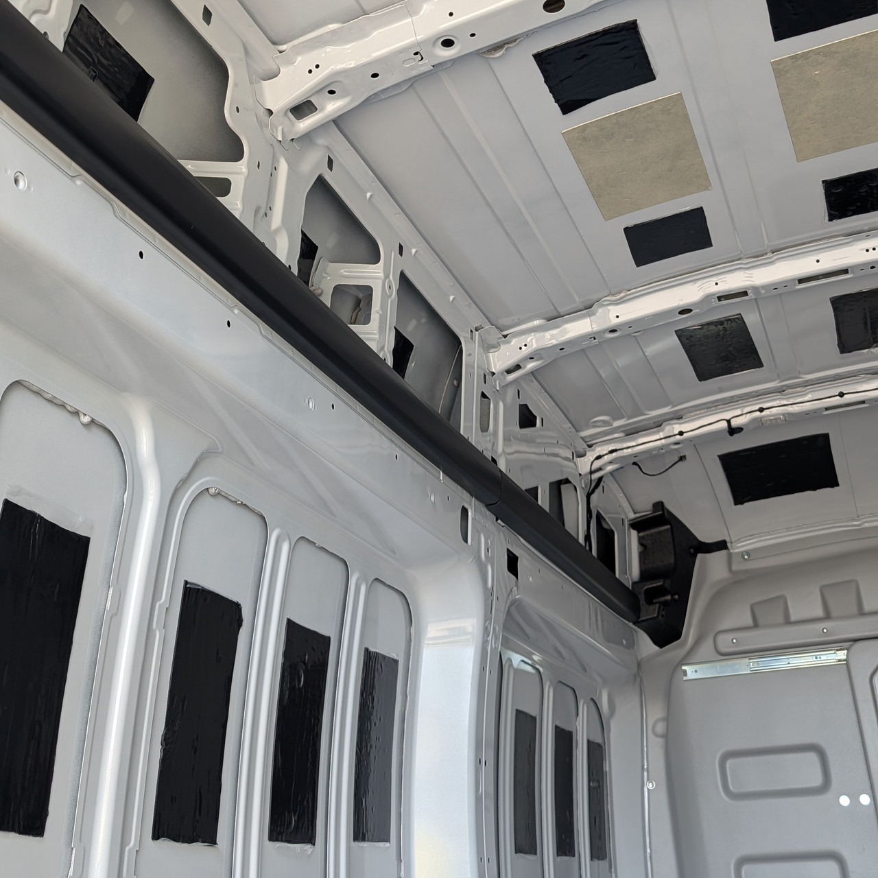 2023-2025 Ford Transit 148 WB High Cube Long - Damping Kit - Design ...