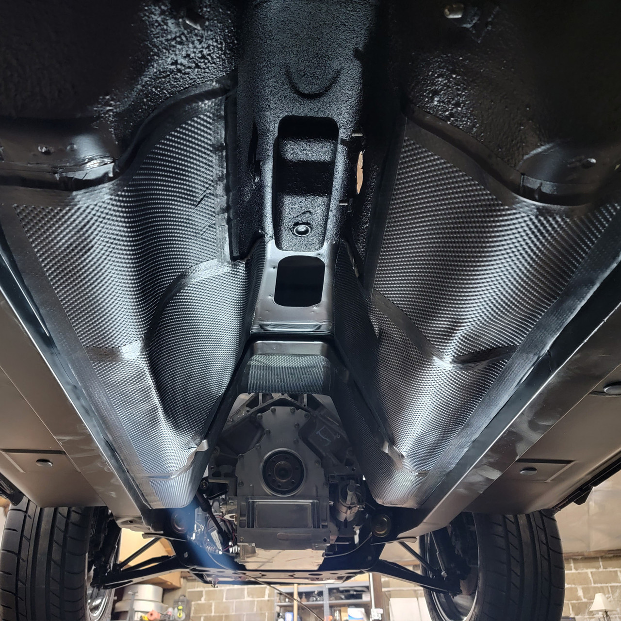 Black Floor & Tunnel Shield II™ (Adhesive) - 21" x 48" - Design ...