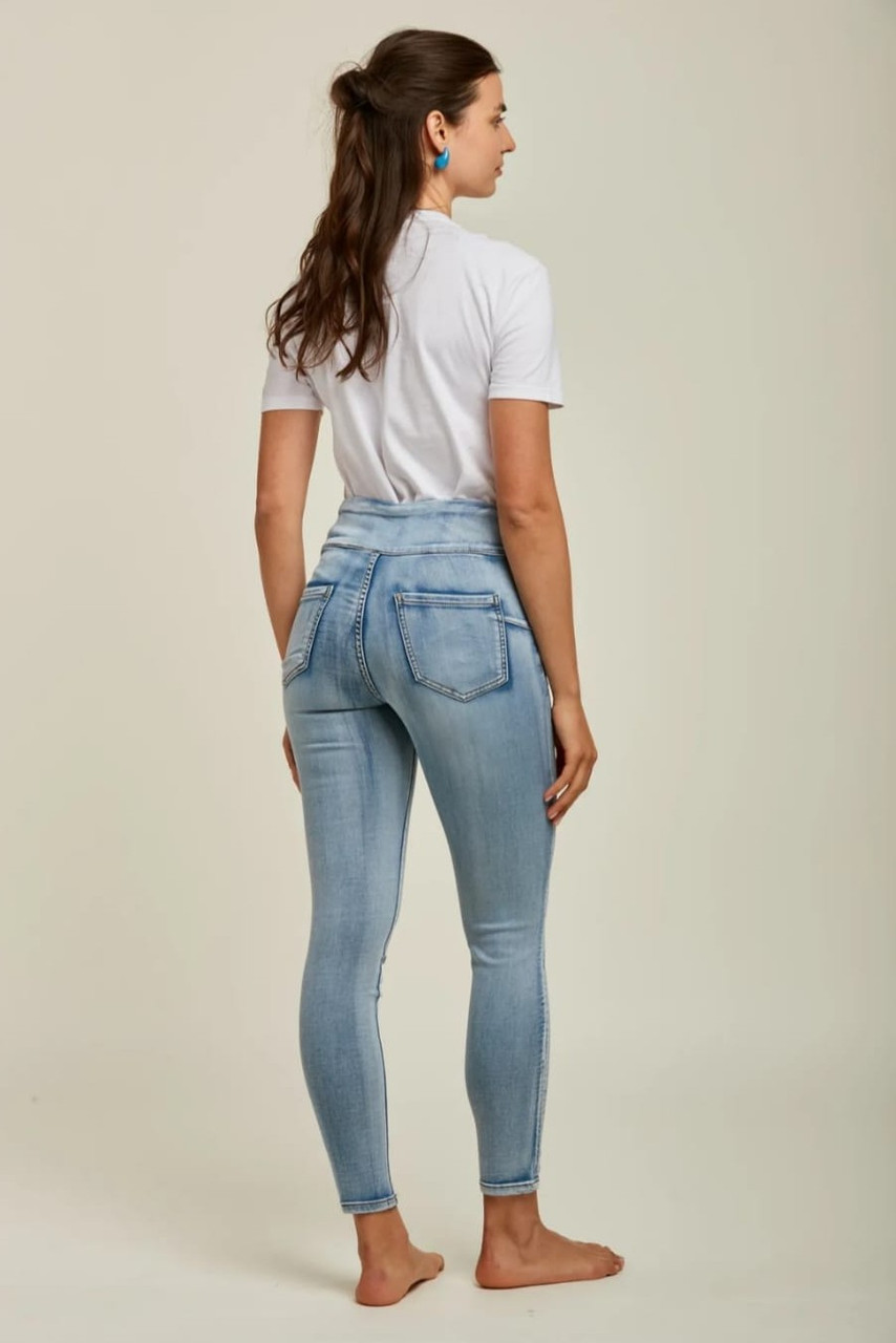 High Rise Super Stretch Denim Jeggings - Buy Fashion Wholesale in The UK