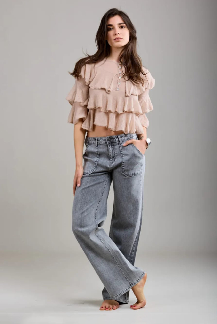 Patch Pockets Straight Fit Jeans - Buy Fashion Wholesale in The UK