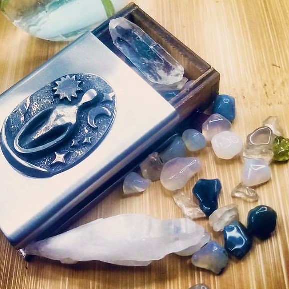 2020 Wholesale Jewelry for Stone & Crystal Shops Report - Deva Designs