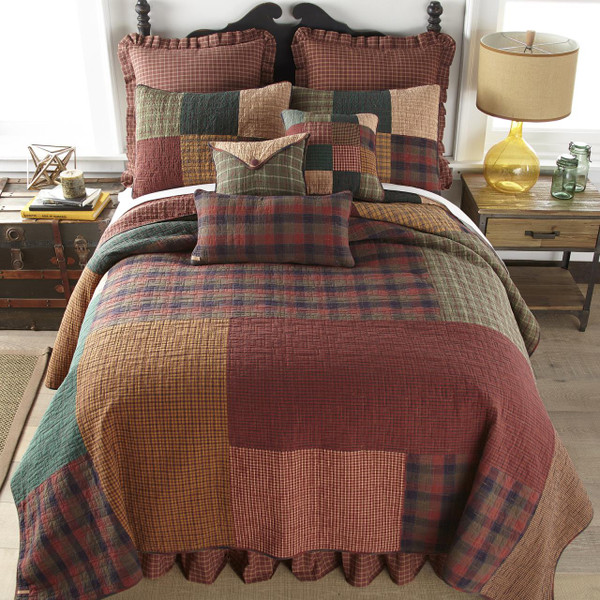 Campfire Square Mini Quilt Set by Donna Sharp | Paul's Home Fashions