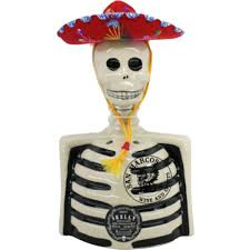 Skelly Tequila Reposado w Mariachi Hat (750) - Kraftie