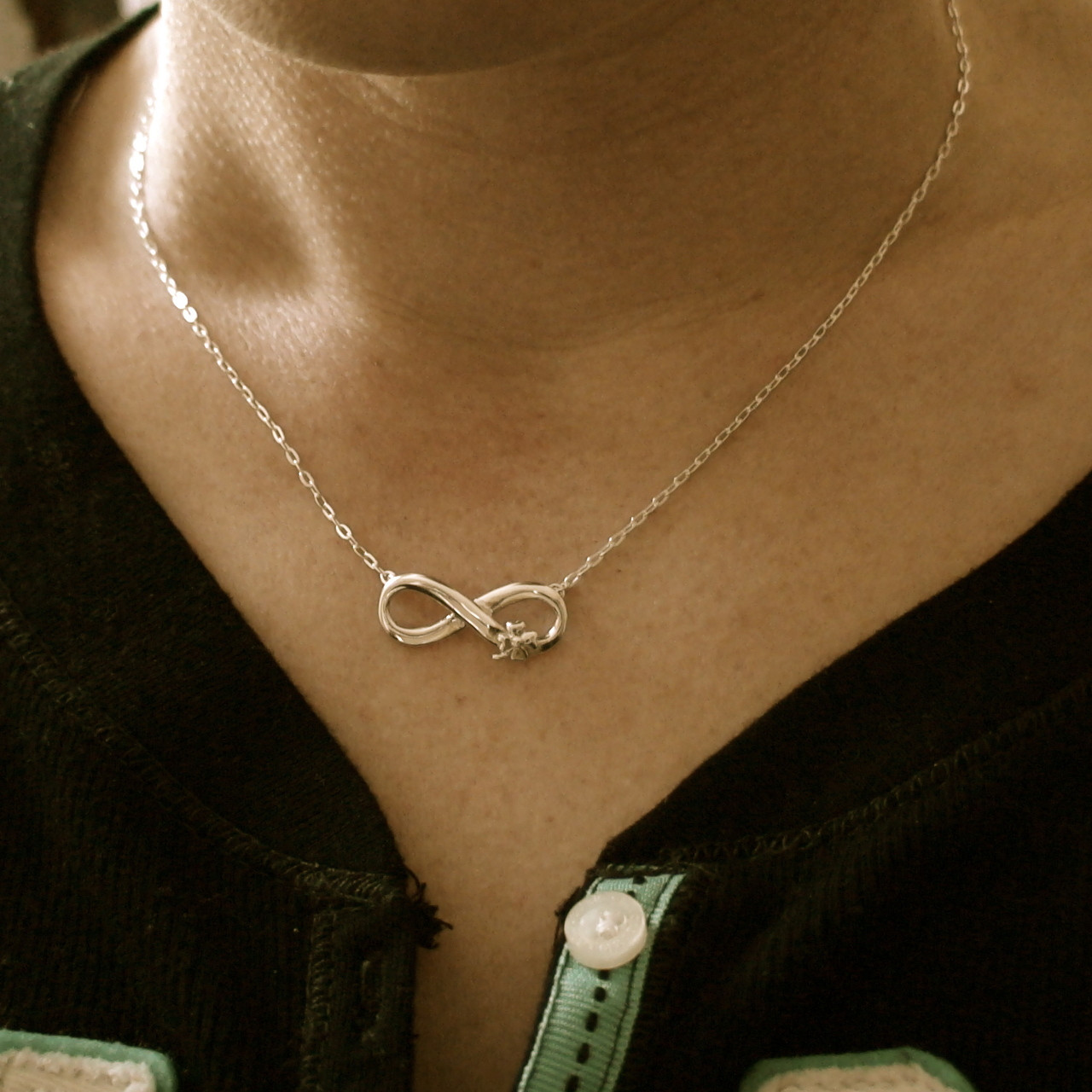 Sterling Silver Infinity Necklace with 4 Leaf Clover
