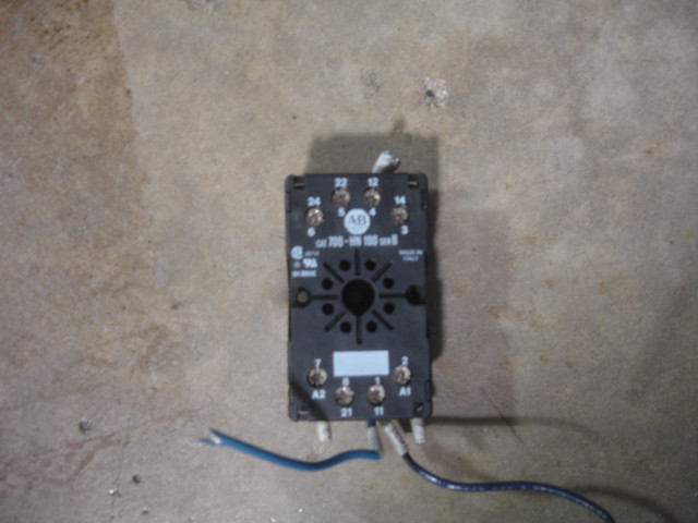 Allen Bradley 700-HN100 Relay Socket 10A, 300VAC - JMW Enterprises