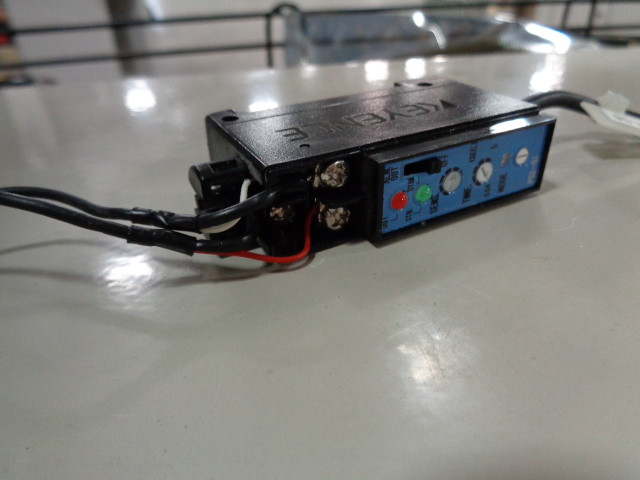 Keyence PS2-61 Photoelectric Amplifier Sensor Timer Alarm DIN Mount 12 ...