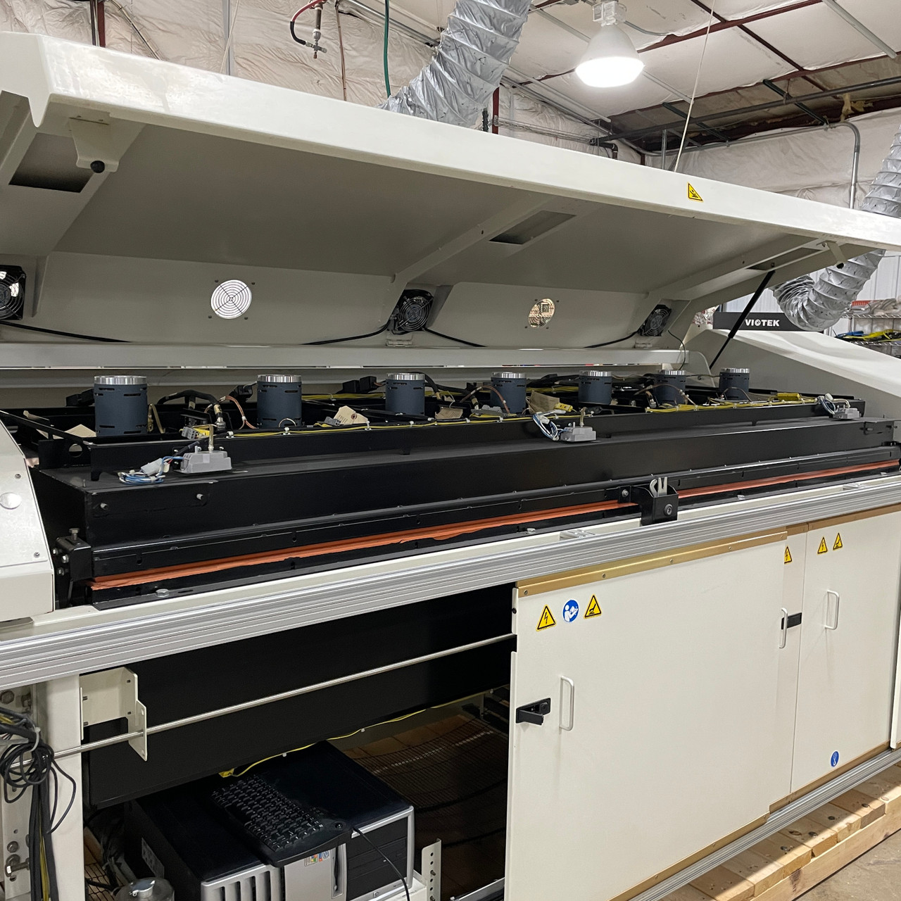 BTU Pyramax 98A Lead Free Reflow Oven (211201)