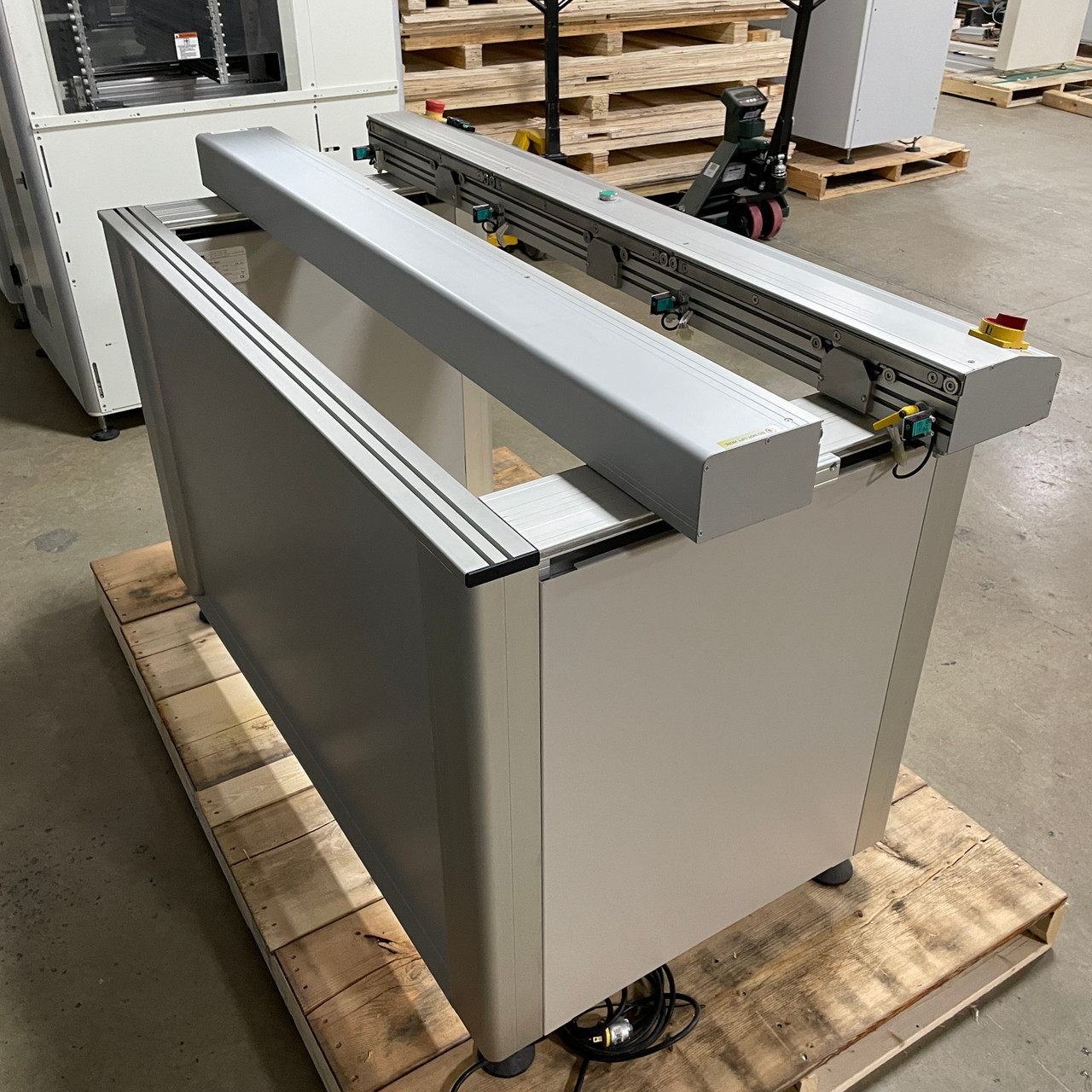 Nutek NTM510ICL-1500-3 Inspection Conveyor 3 Stage 1.5 Meter (241112)