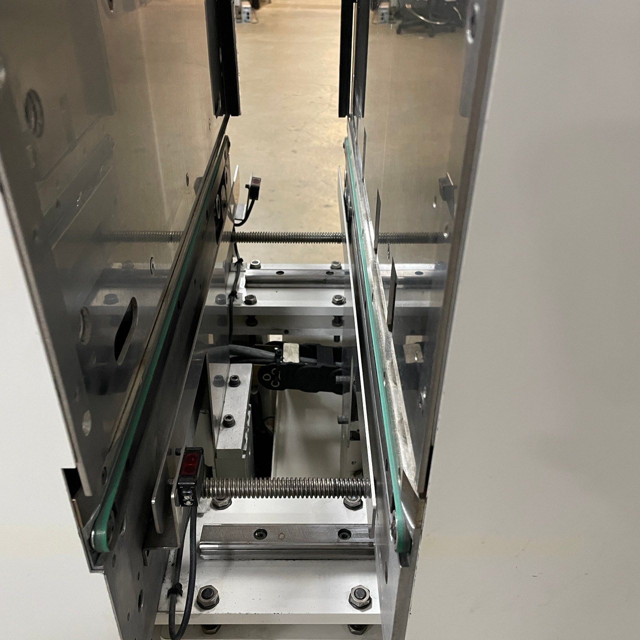 Conveyor Technologies DS-.6M-BBL-LT-UL Bare Board Destacker (241401)