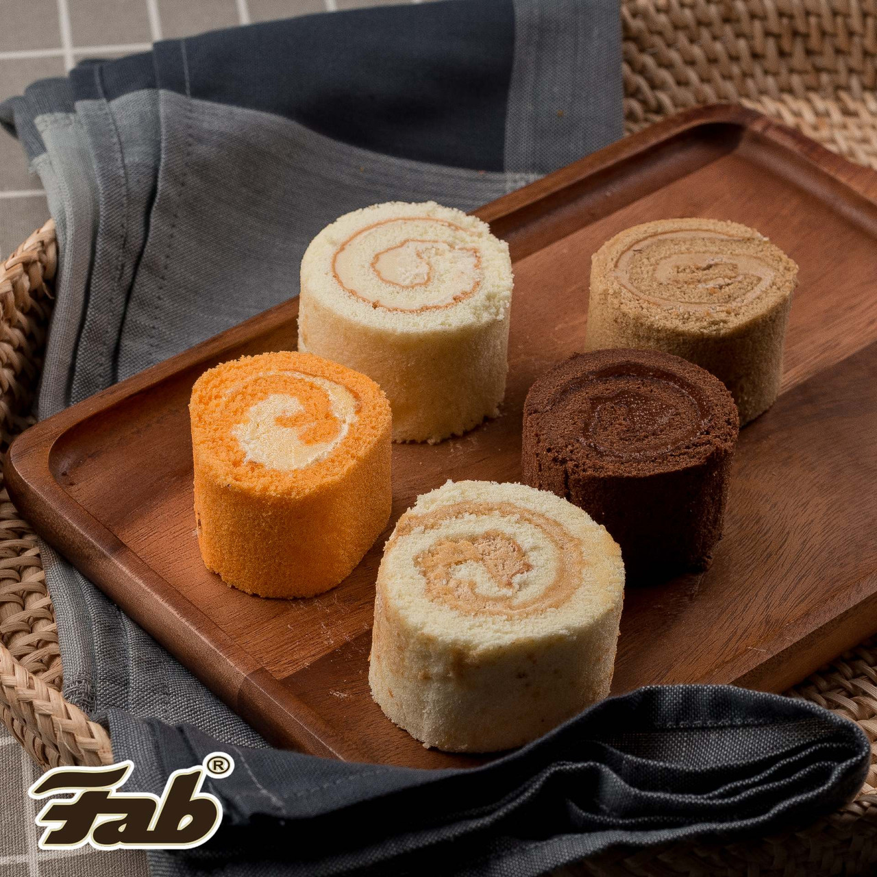 FROZEN ASSORTED SWISS ROLLS 5 IN 1 - IN-STORE PICK-UP ONLY ...