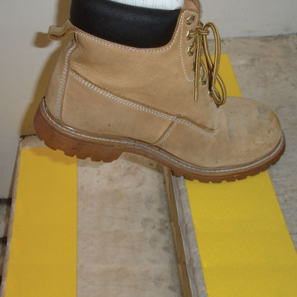 FRP Stair Tread - Premier Workplace Solutions