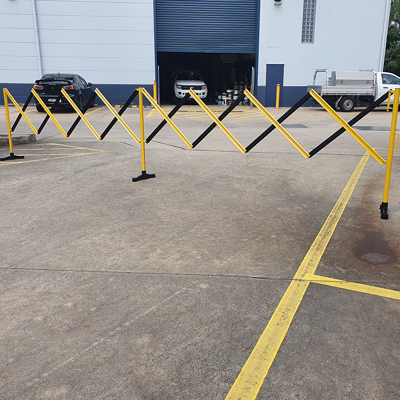 Expandable Safety Barrier - Steel