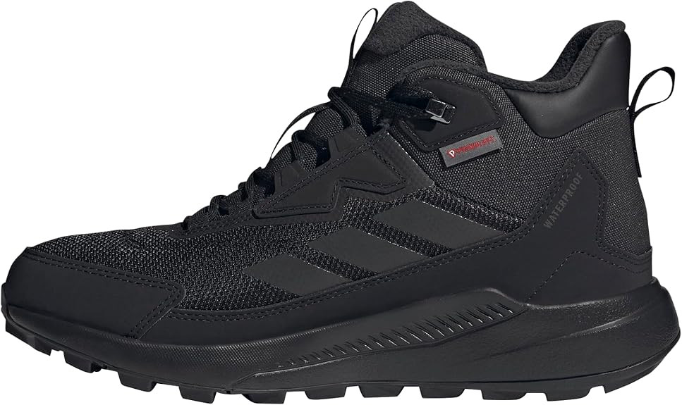 Footwear On Sale In Online Store - Botach