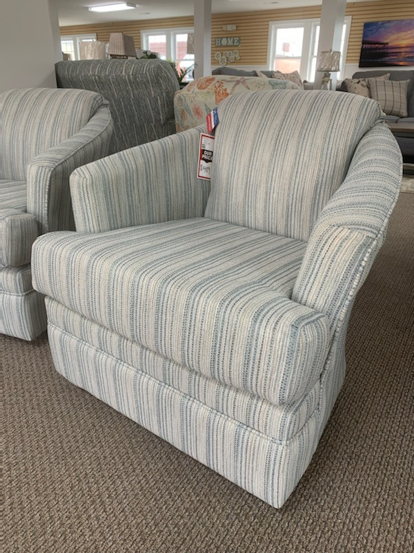 40SW Swivel Chair - Easy Spa - Manteo Furniture & Appliance