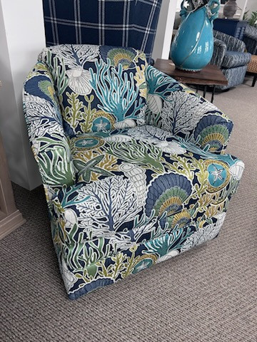 40SW Swivel Chair - Sega Blue - Manteo Furniture & Appliance