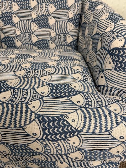 40SW Swivel Chair Fish Blue - Manteo Furniture & Appliance