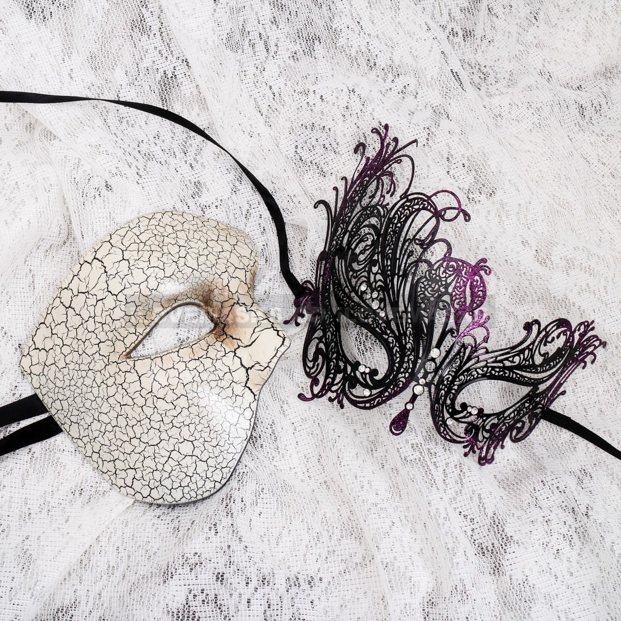 White Cracked Half Face Phantom and Black Purple Swan Masquerade Mask ...