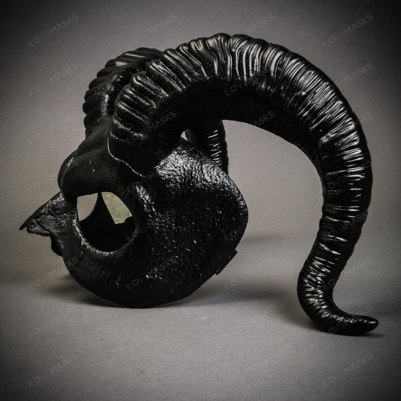 Demon Devil with Back Twisted Horns Masquerade Eye Mask - Textured Red