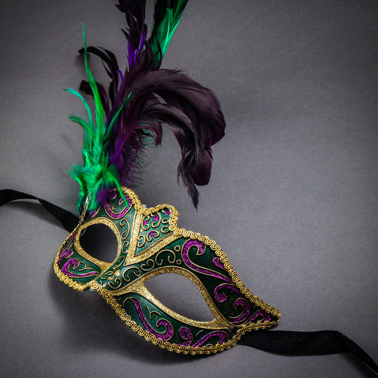 Mardi Gras Glitter Masquerade Mask with Side Feather - Green