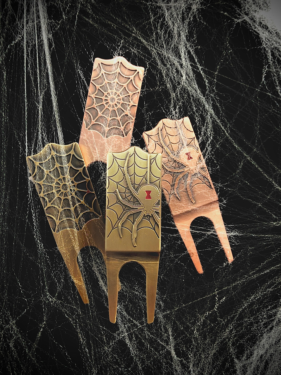 Spider Glow-in-the-Dark Divot Tool - CNC Creations