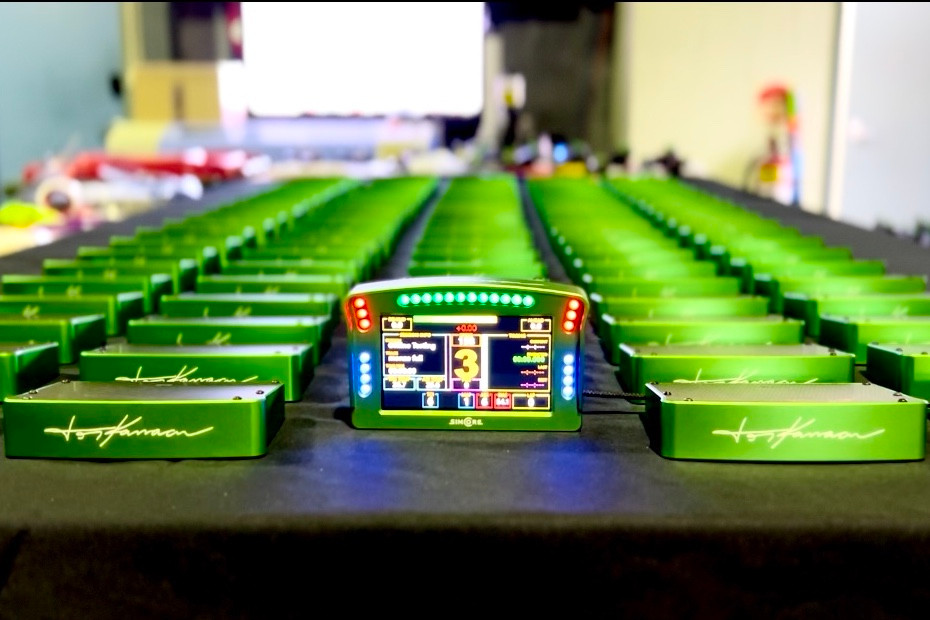 DS5 -S | USB 5" Sim racing dashboard with 23 frosted programable LEDs